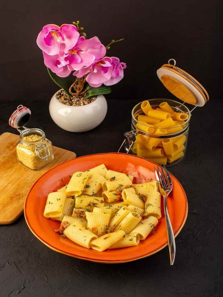 How to Make Authentic Bahraini Macaroni at Home - Recipe Buster
