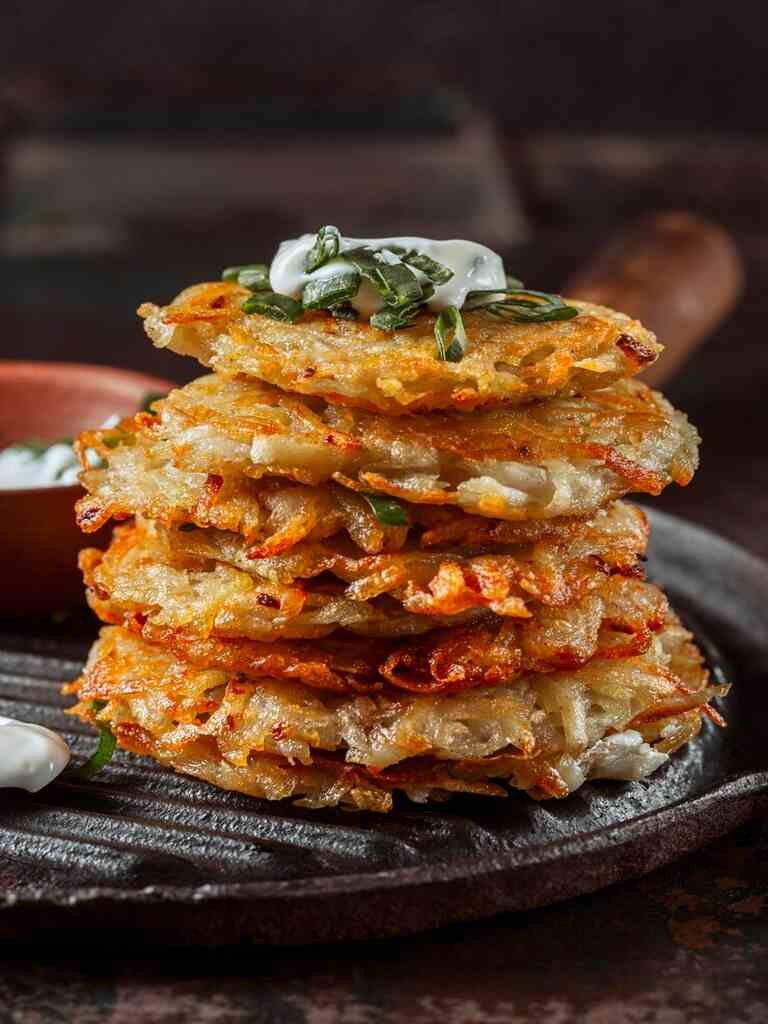 Mastering Draniki: A Guide to Belarus’ Beloved Potato Pancakes - Recipe ...