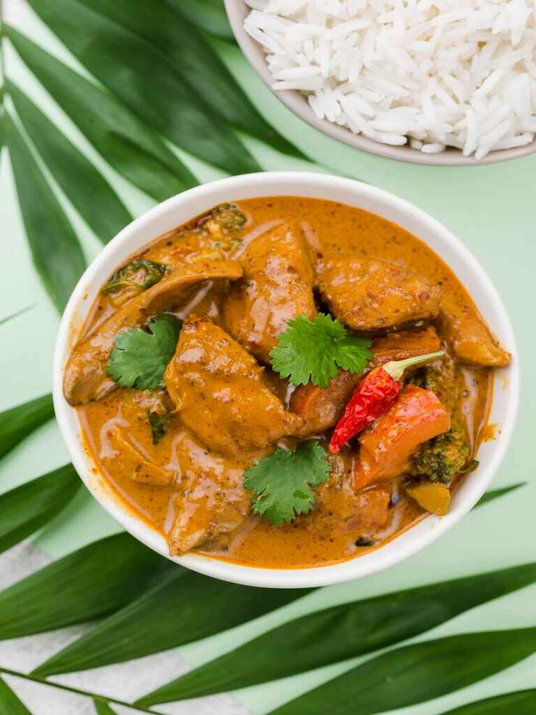How to Make Barbados Chicken Mushroom Curry - Recipe Buster